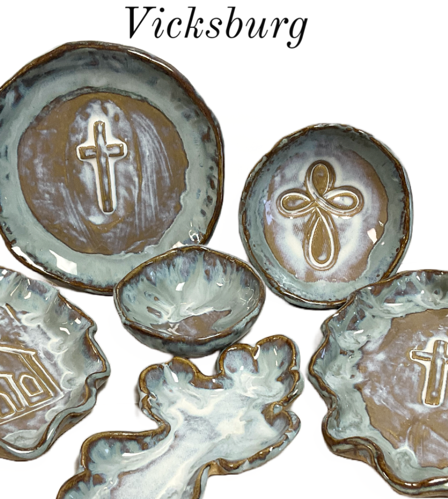 Tab Boren Pottery Angel Tray #98 – The Stompin' Grounds